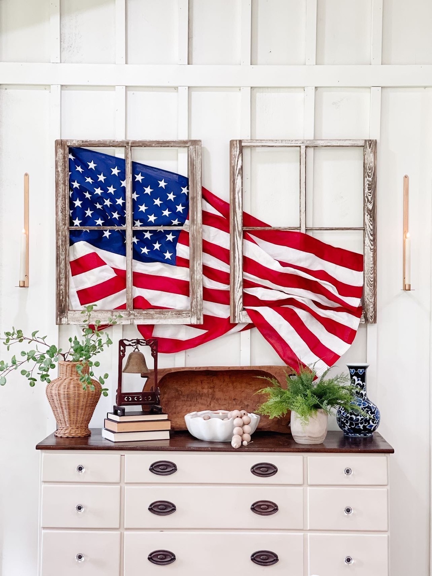 Sprinkle in the American Color Entryway - Itty Bitty Farmhouse