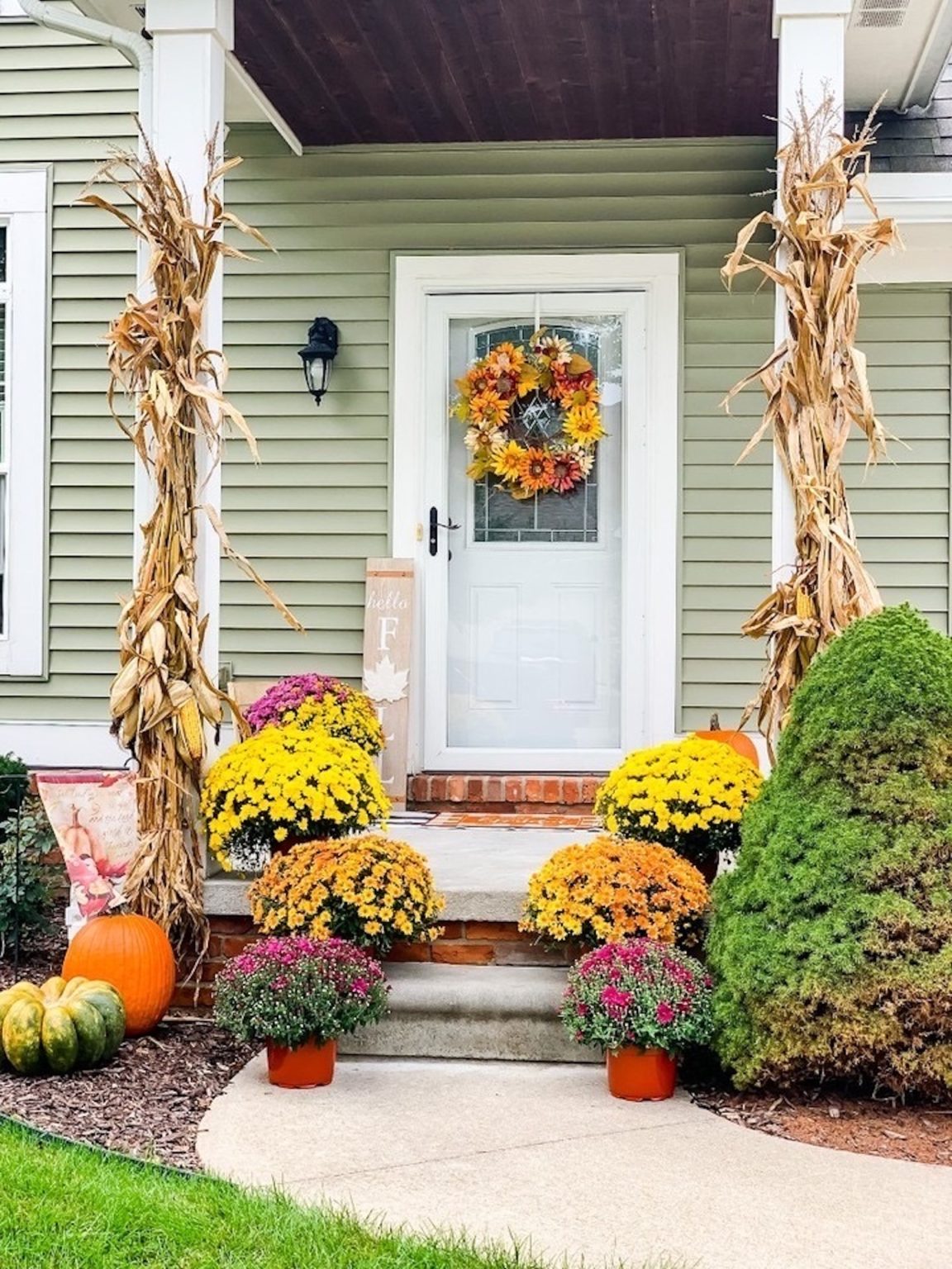 Fall Porch Decor Ideas Cozy Farmhouse Style - Itty Bitty Farmhouse