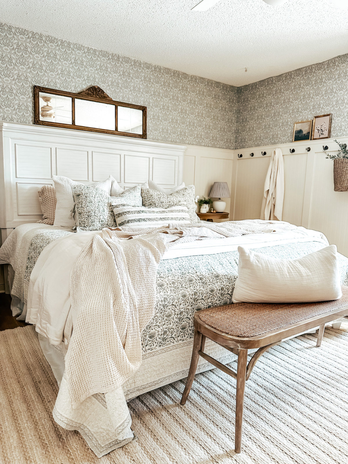 Farmhouse Cottage Bedroom Furniture - Itty Bitty Farmhouse